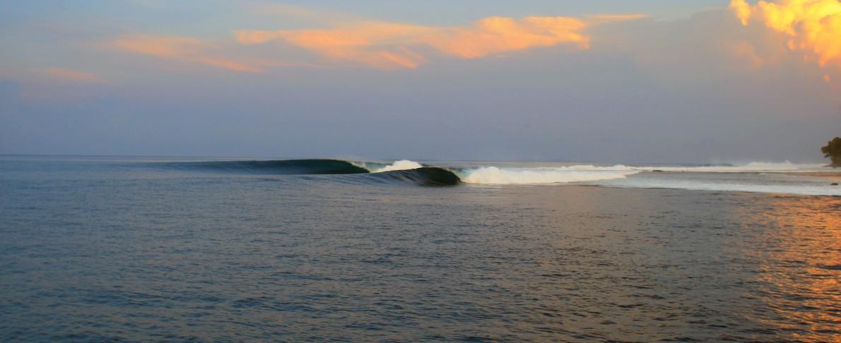 surfguide.com - the ultimate resource for surftrips